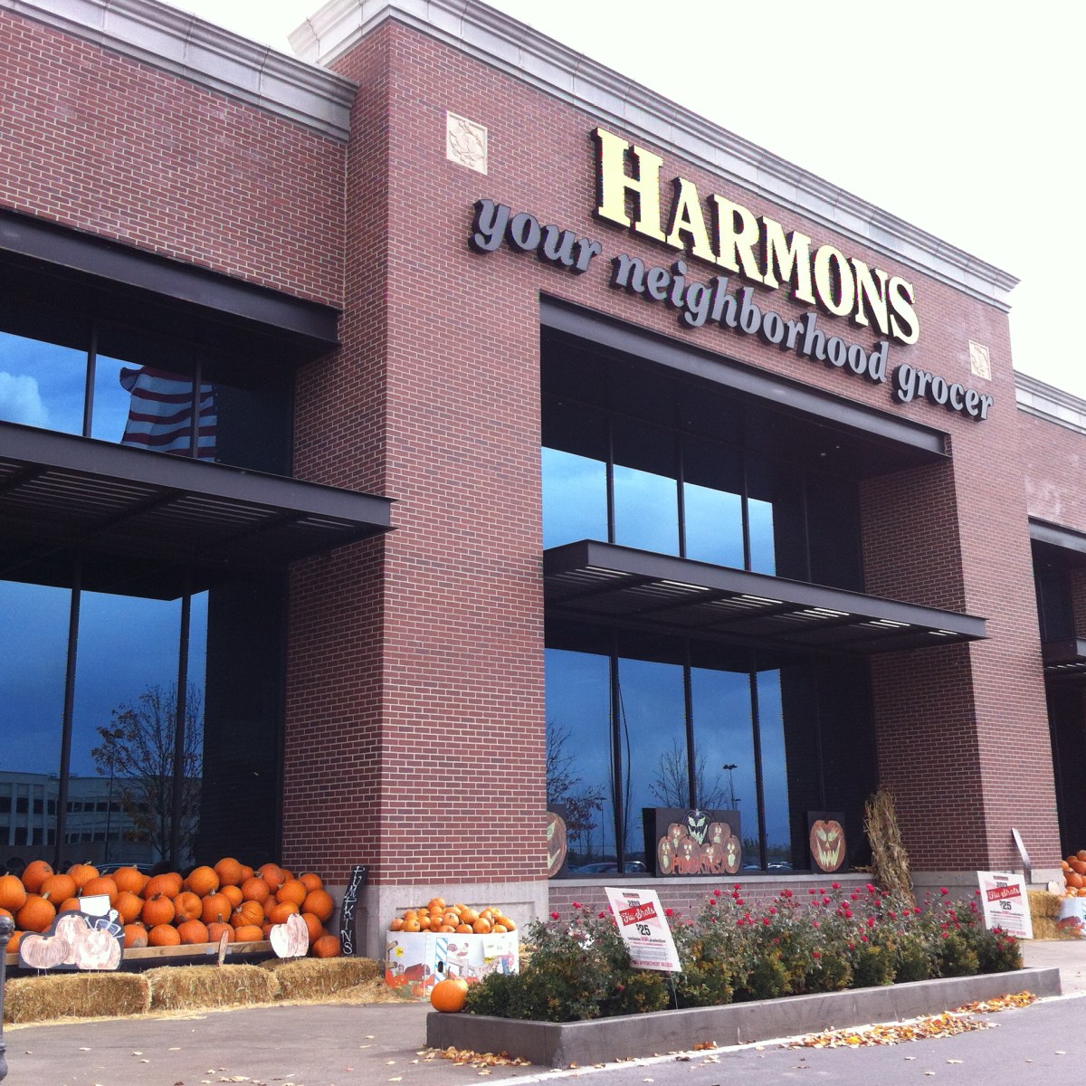 Harmon’s Grocery Store – Family ~ Food ~ Roots
